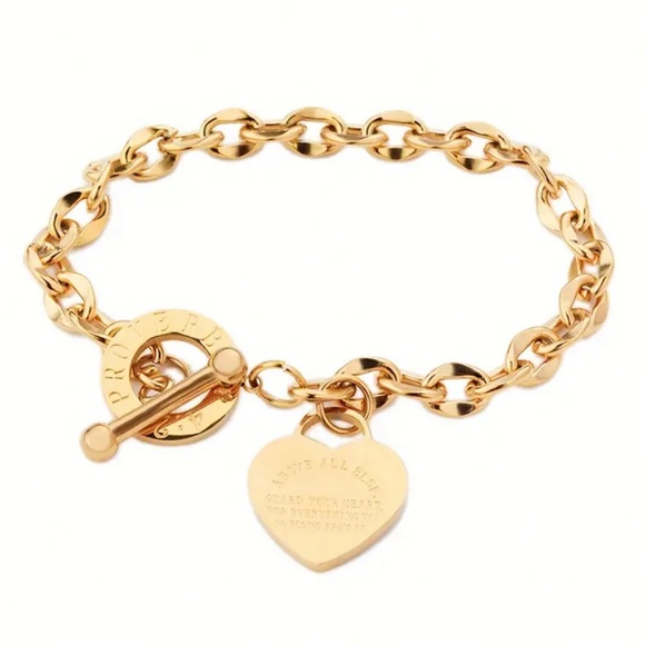 Jewelry | Gold Heart Shaped Bracelet | Poshmark